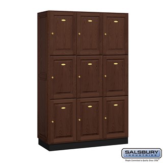 Country Club 16" Wide Solid Oak Executive Wood Lockers | Lockers.com